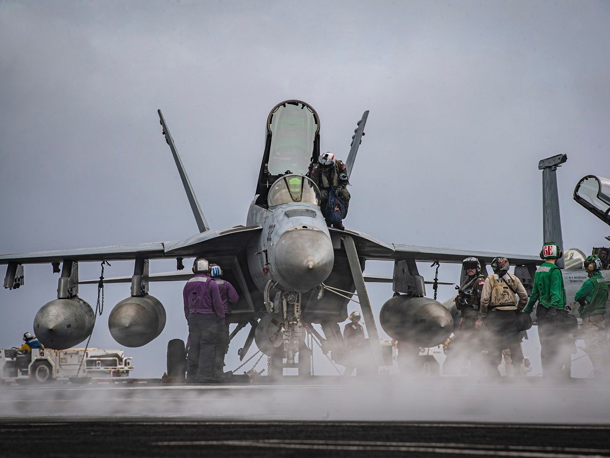 Former Qualified Military Pilots as One Commercial Carrier Pilot Source ...