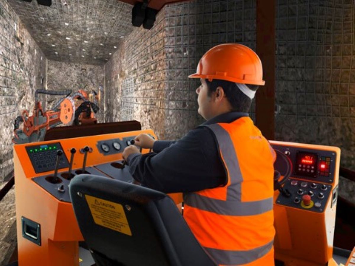UPRT Training Inspires Mining Firm to Invest in Sims | Halldale Group
