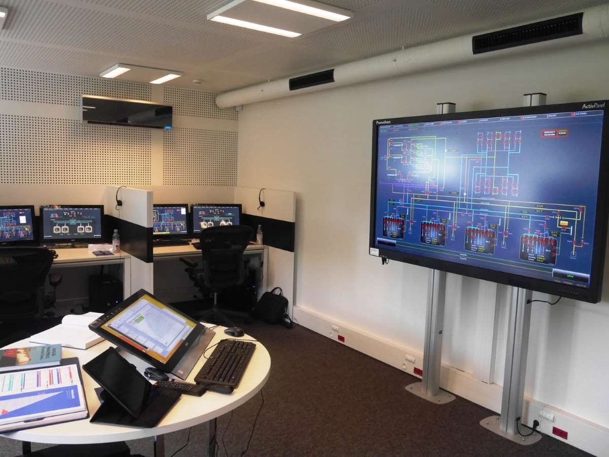 GTT Training & Wavelink Maritime Institute to Deliver LNG Training in ...