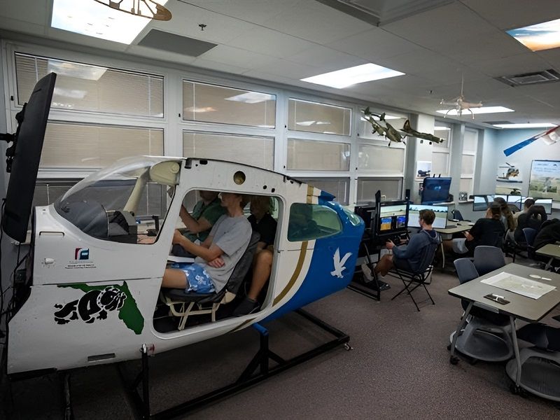 FAA Grant Helps Embry-Riddle Expand Aviation Training | Halldale Group