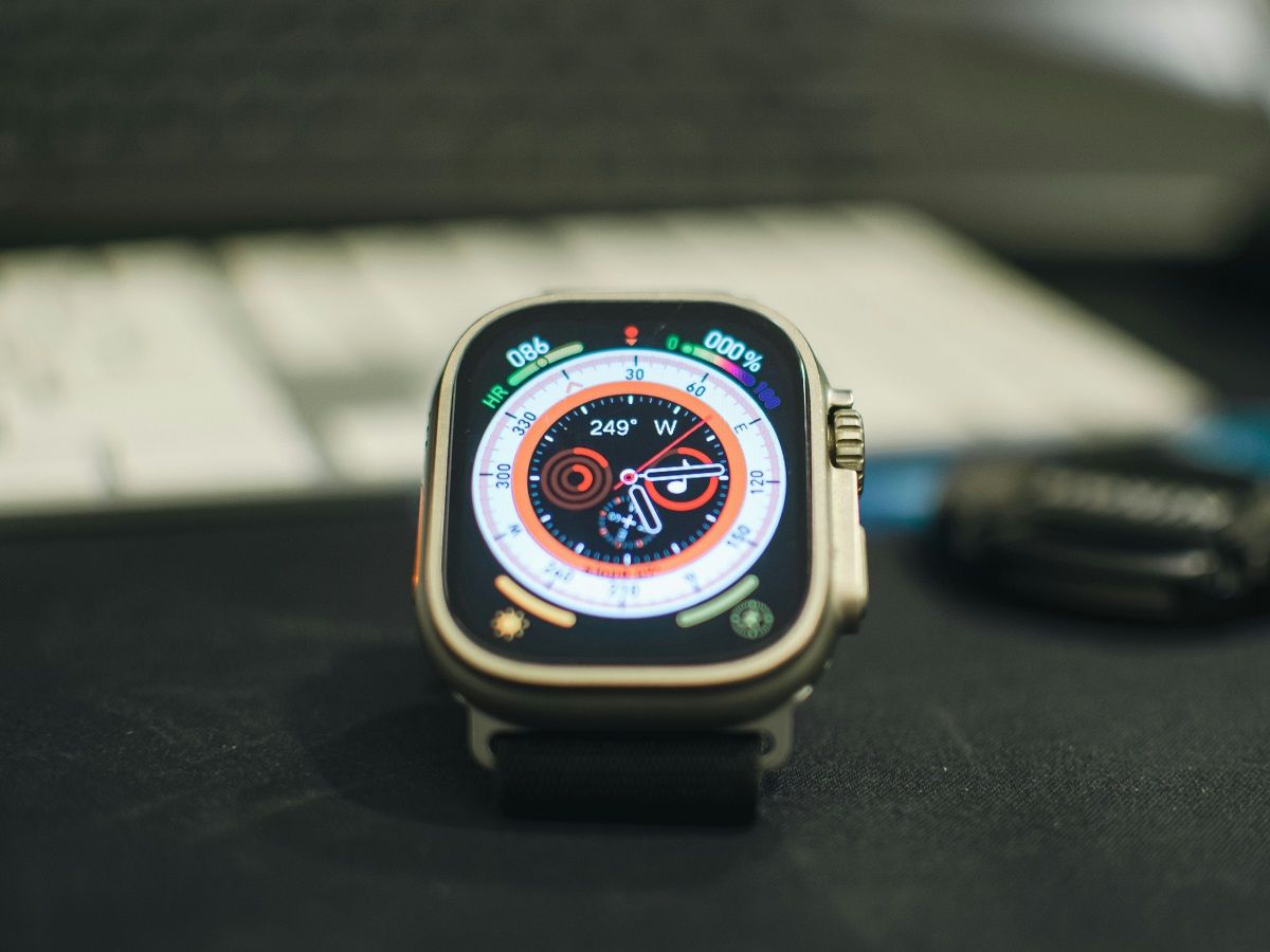 British Soldiers Test Smartwatch-Controlled Drones - Source: The ...