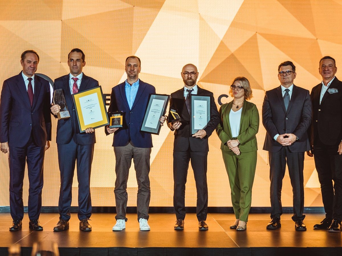 Flint Systems Wins Prestigious Award | Halldale Group